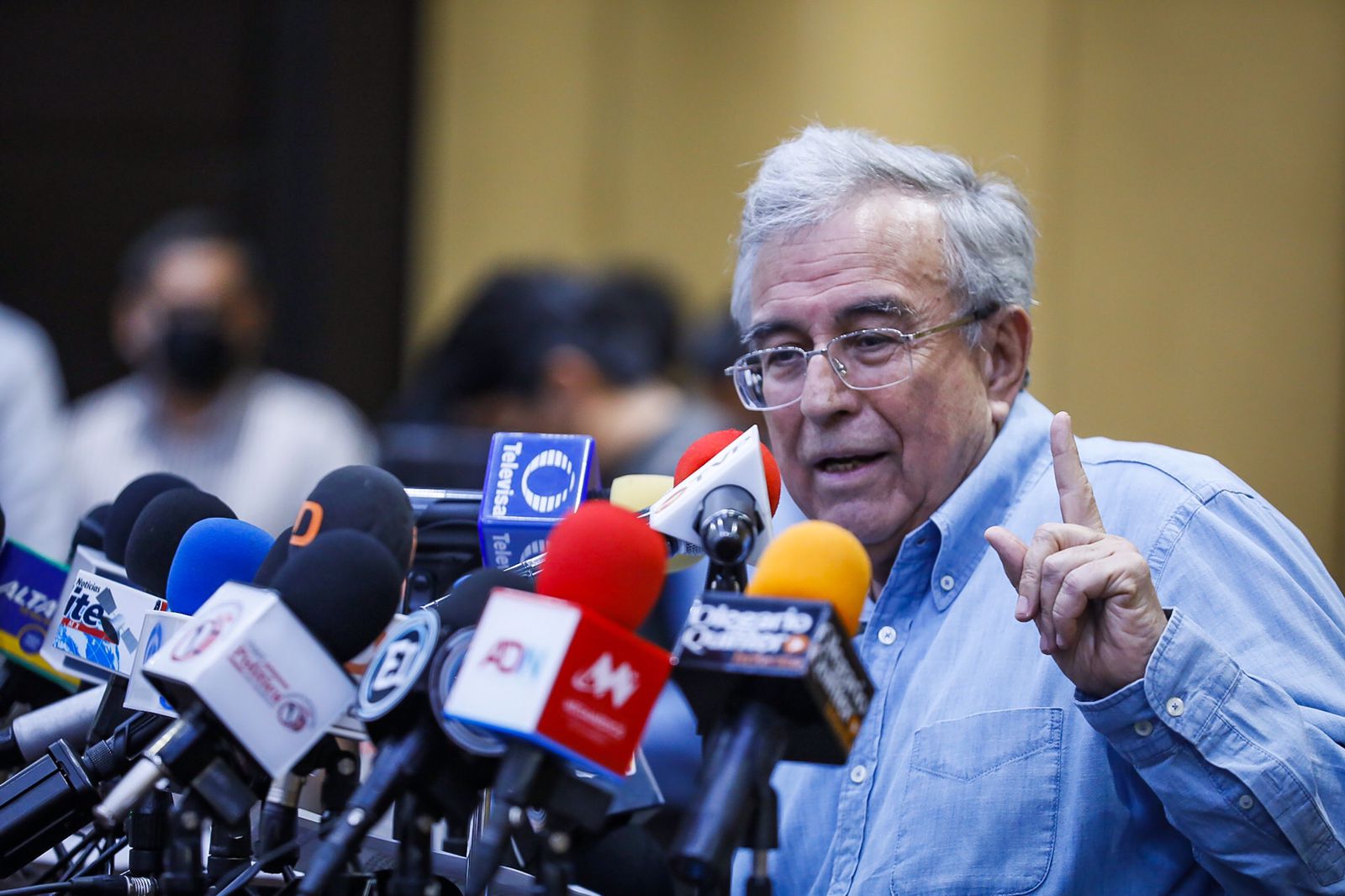 Presenta Rubén Rocha Moya A Integrantes De Comisión De Enlace Para La